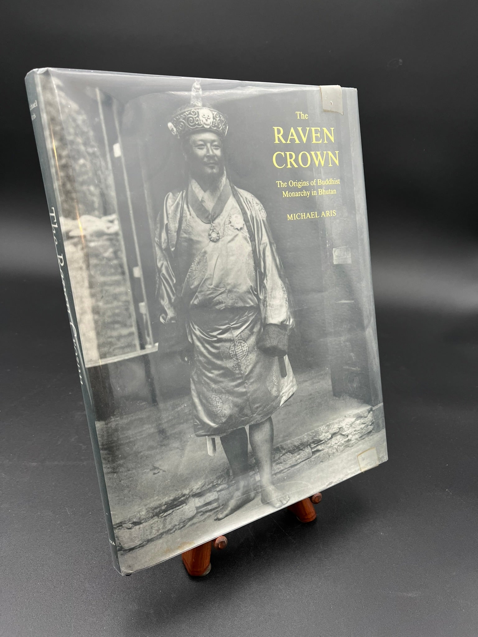 The Raven Crown: The Origins of Buddhist Monarchy in Bhutan – History Bound