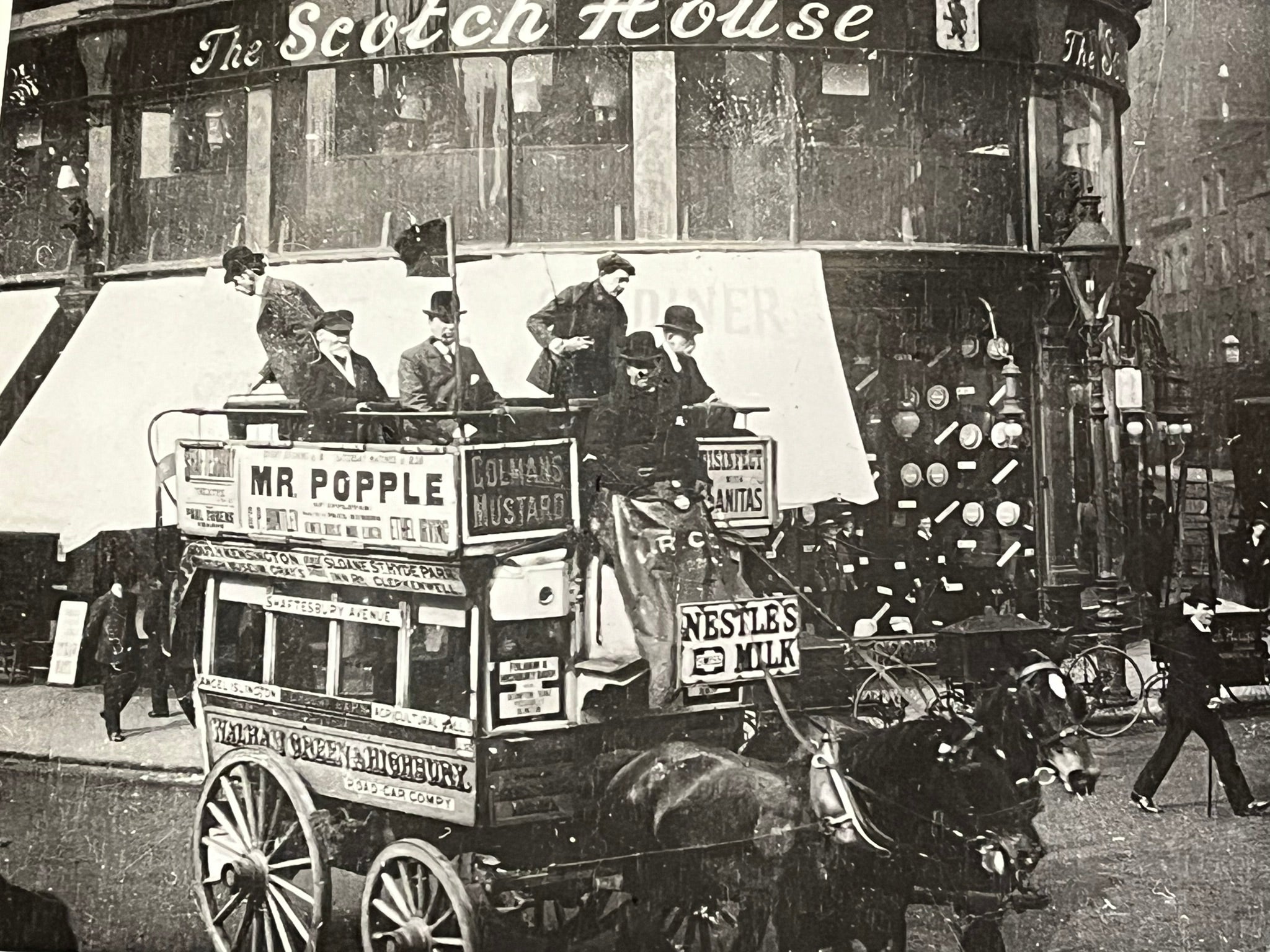 London two decker horse drawn bus. 1900 ca. – History Bound